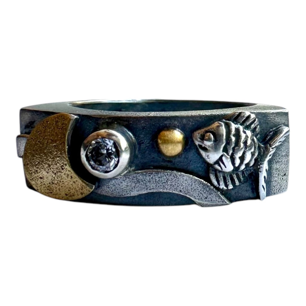 Ring - 'Gone Fishing' Featuring Cubic Zirconia – Yallingup Galleries